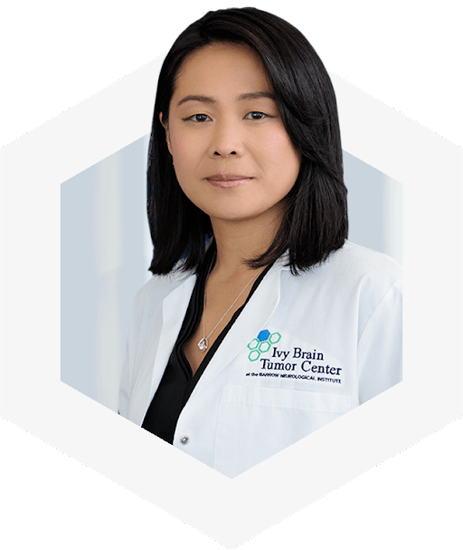 Yoshie Umemura, MD - Ivy Brain Tumor Center - Spanish